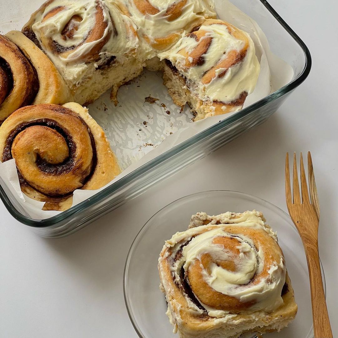 Cinammon Rolls Recipe from @eatsbyiza - Fooooods.com