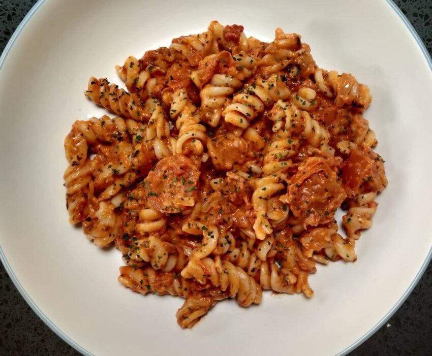 Pasta Arrabiata Recipe from @cooksbyson - Fooooods.com
