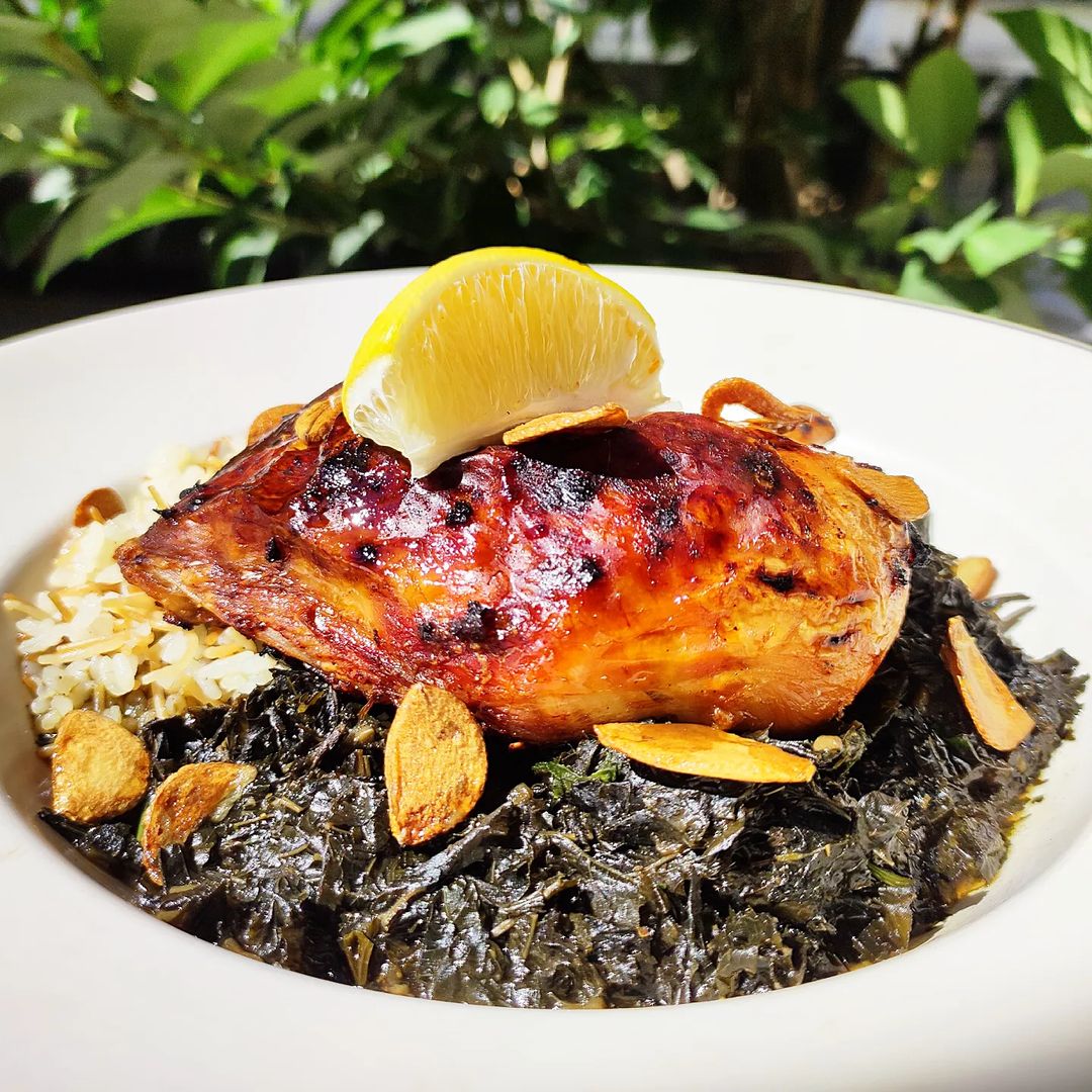 Mulukhiyah With Baked Chicken Recipe from @wondernonieskitchen ...