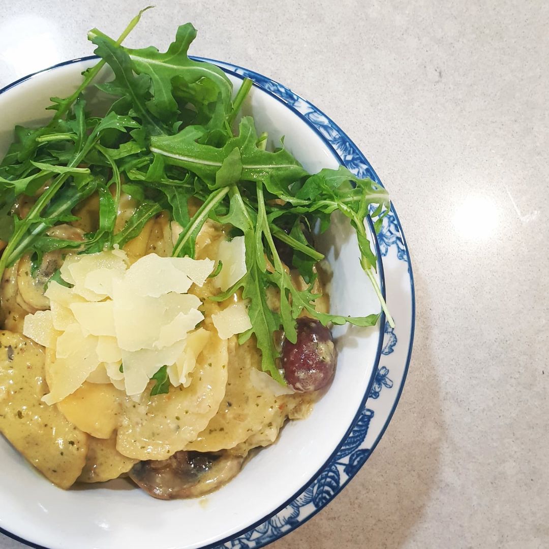 Pesto Ravioli Recipe from @hungergameswithazzy - Fooooods.com