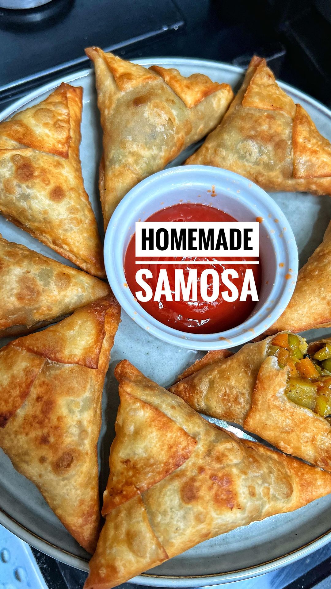 Homemade Samosa’s from @whenmeateatsveg - ResepMamiku.com