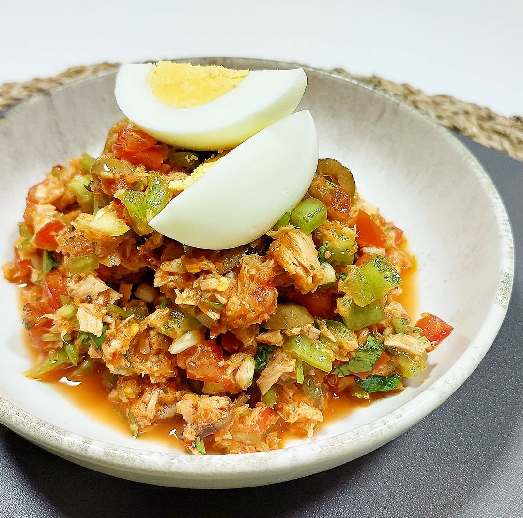 Slata Tounsia (Tunisian Salad) Recipe from @wondernonieskitchen ...