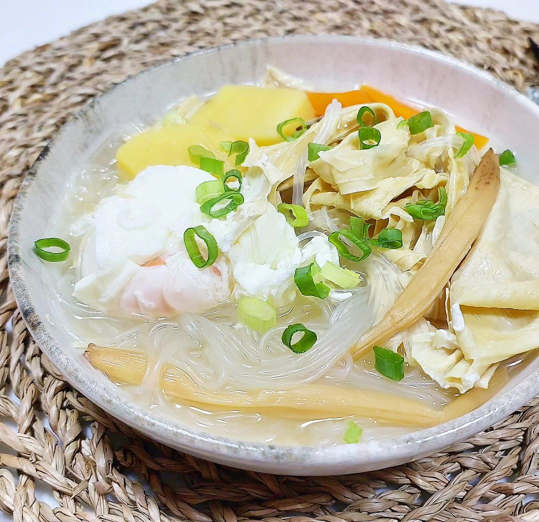 Sup Tahu Kering (Tofu Skin Soup) Recipe from @wondernonieskitchen ...