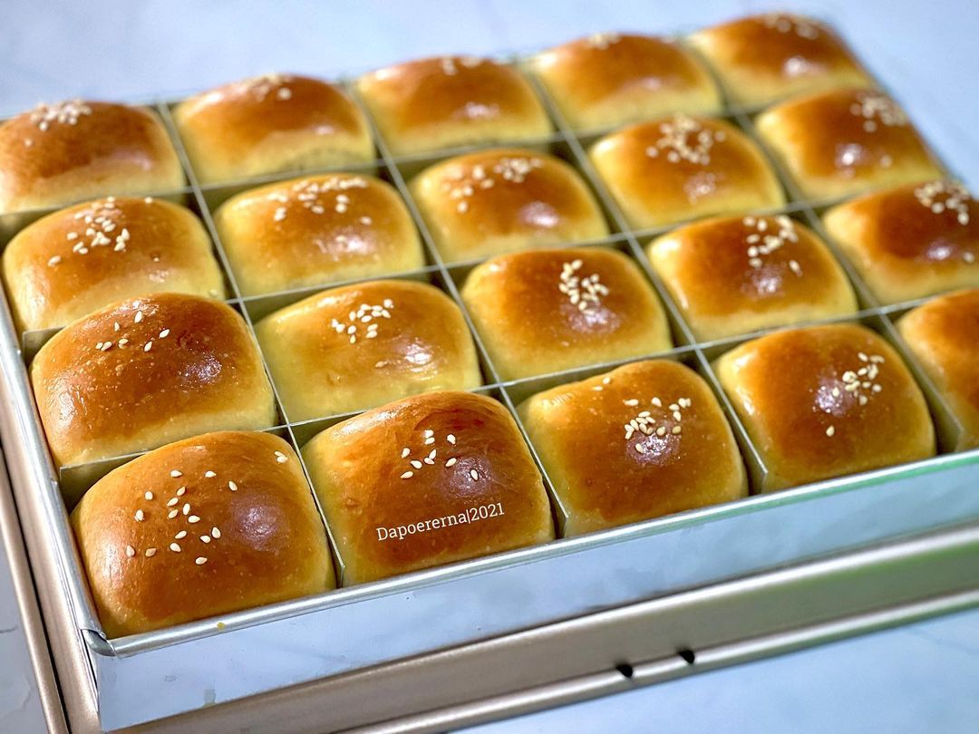 Resep Roti Ayam Manis dari @dapoererna