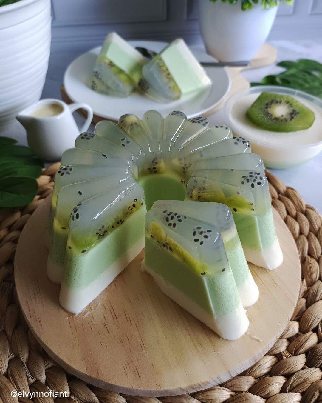 Resep Puding Cream Cheese Buah Kiwi dari @elvynnofianti