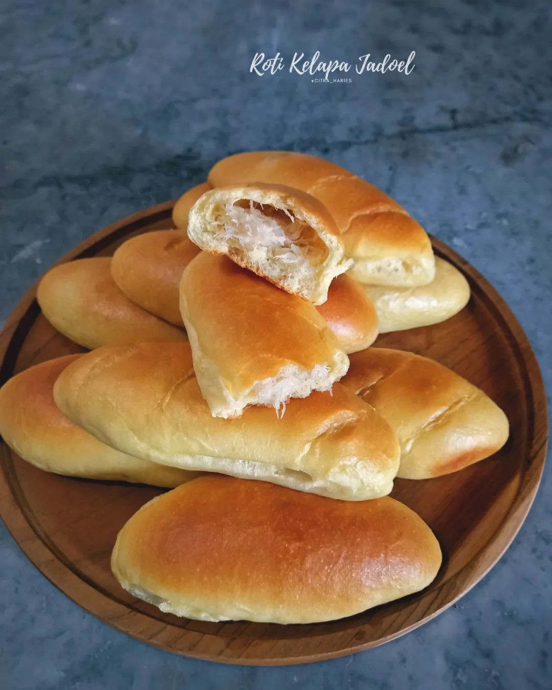 Resep Roti Kelapa Jadoel dari @citra_haries