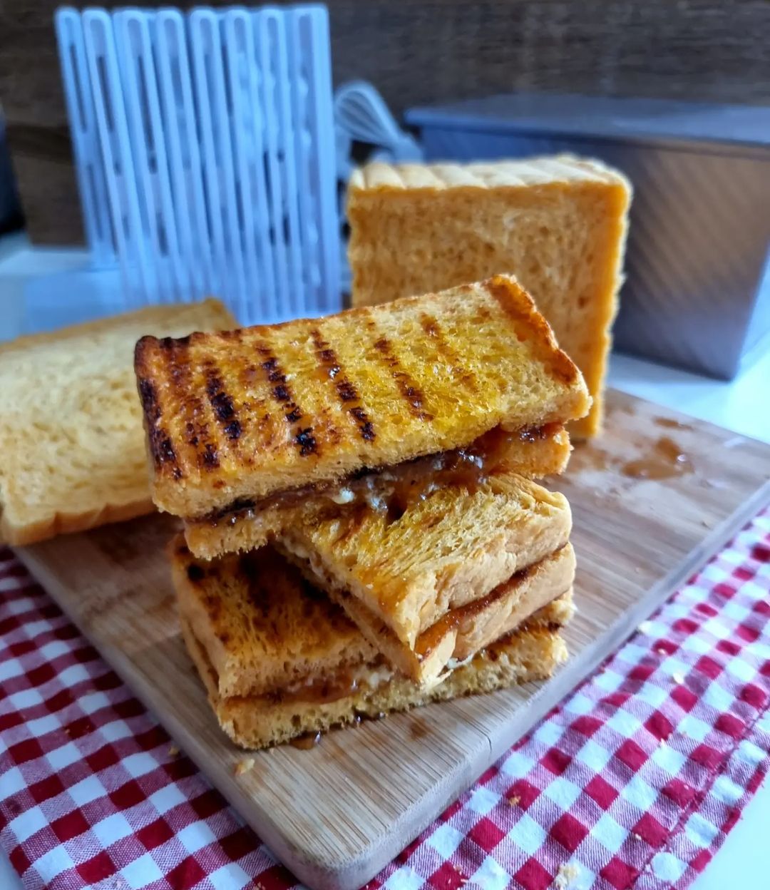 Resep Roti Tawar Ubi Kuning dari @plasa.cake