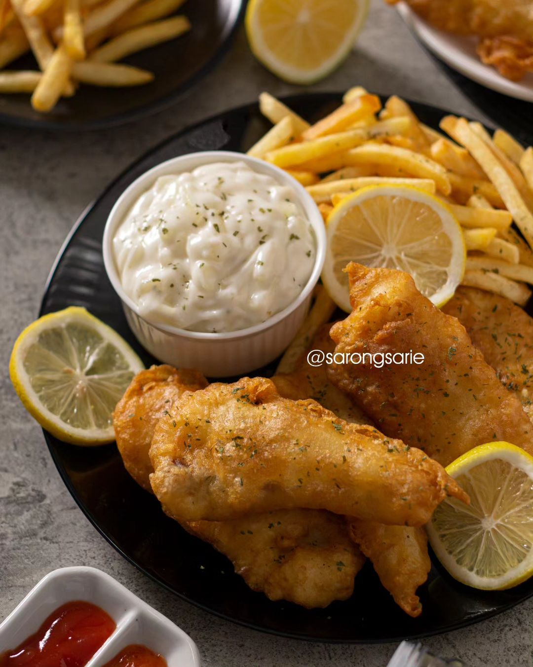 Resep Fish And Chips With Soda Batter dari @sarongsarie